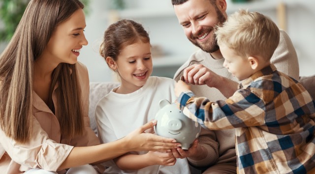 Financial New Year’s Resolutions Worth Making | NEBAT Blog